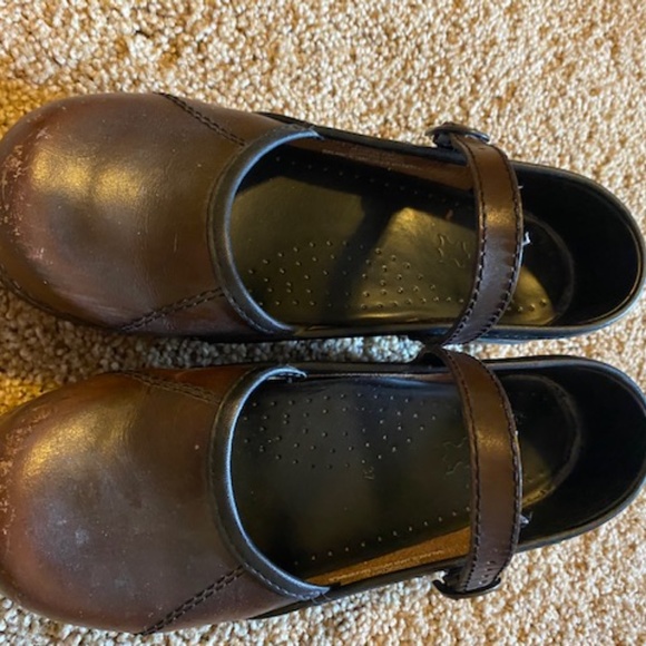 Dansko | Shoes | Brown Mary Jane Danskos | Poshmark